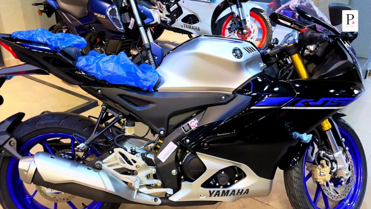 Yamaha R15 v4 New Update: देखिए 2 लाख में आने वाली बेहतरीन मॉडल R15 v4 ...